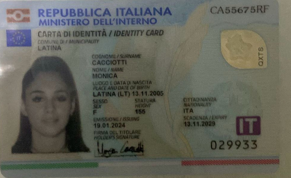 Risolto:REPUBBLICA ITALIANA CA55675RF MINISTERO DELLINTERNO CARTA DI ...