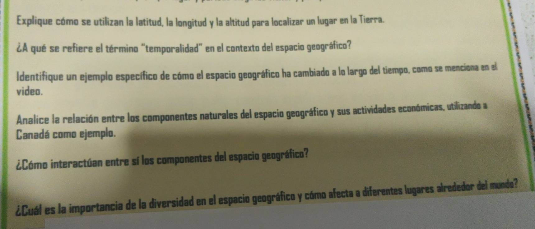 Resuelto:Explique cómo se utilizan la latitud, la longitud y la altitud ...