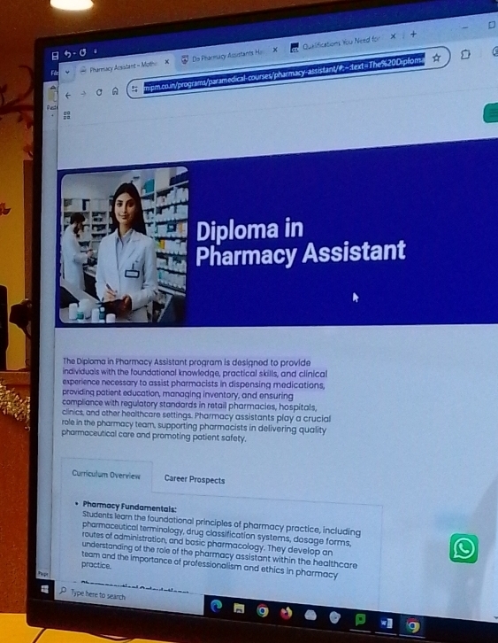 Solved: Phareacy Acsistant - Mothe Do Pharmacy Assistants Ho ...