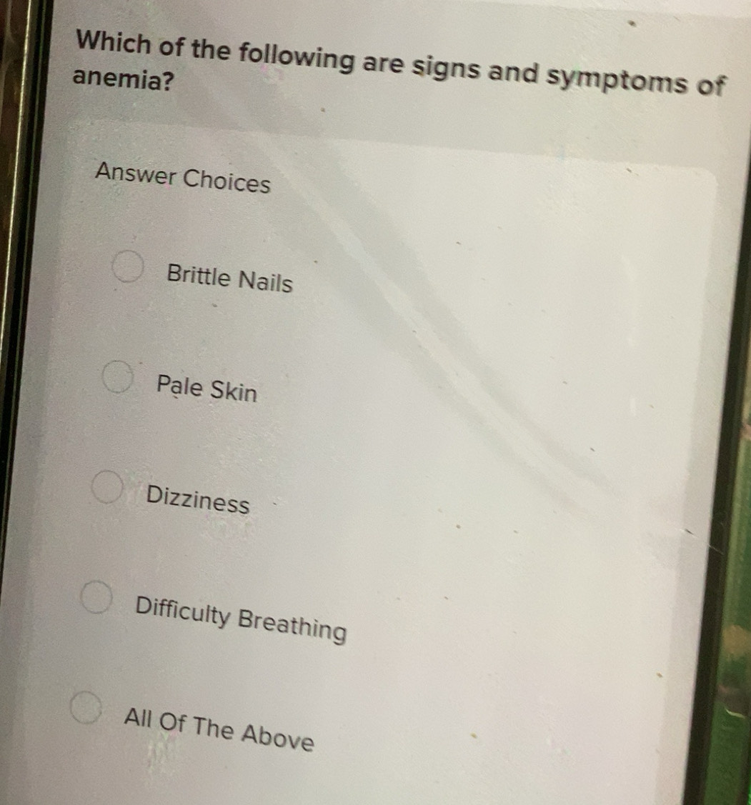 Résolu :Which of the following are signs and symptoms of anemia? Answer ...