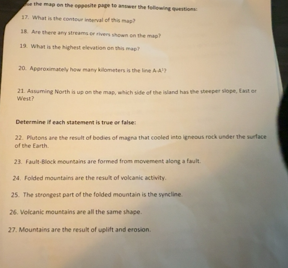 Gelöst:use the map on the opposite page to answer the following ...