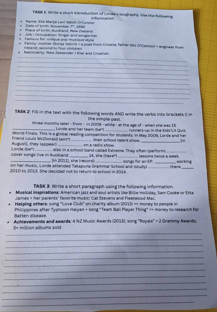 Résolu :TASK 1: Write a short introduction of Lorde's biography. Use ...