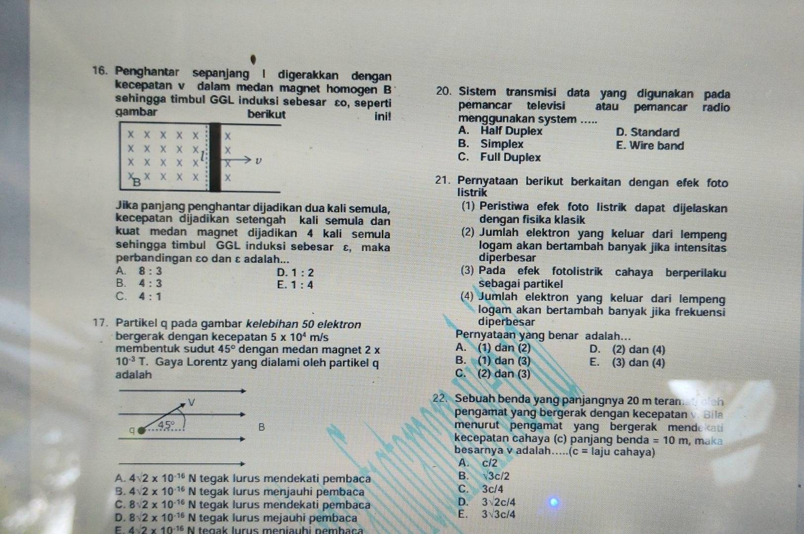 Telah dijawab:Penghantar sepanjang I digerakkan dengan kecepatan v ...