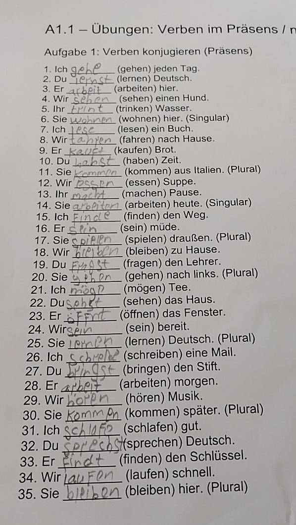 Gelöst:A1.1 - Übungen: Verben im Präsens / n Aufgabe 1: Verben ...