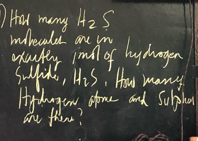 Solved: )How many HiS mdlecaler are in yaulay Imil of hy dwagen Suhicc ...