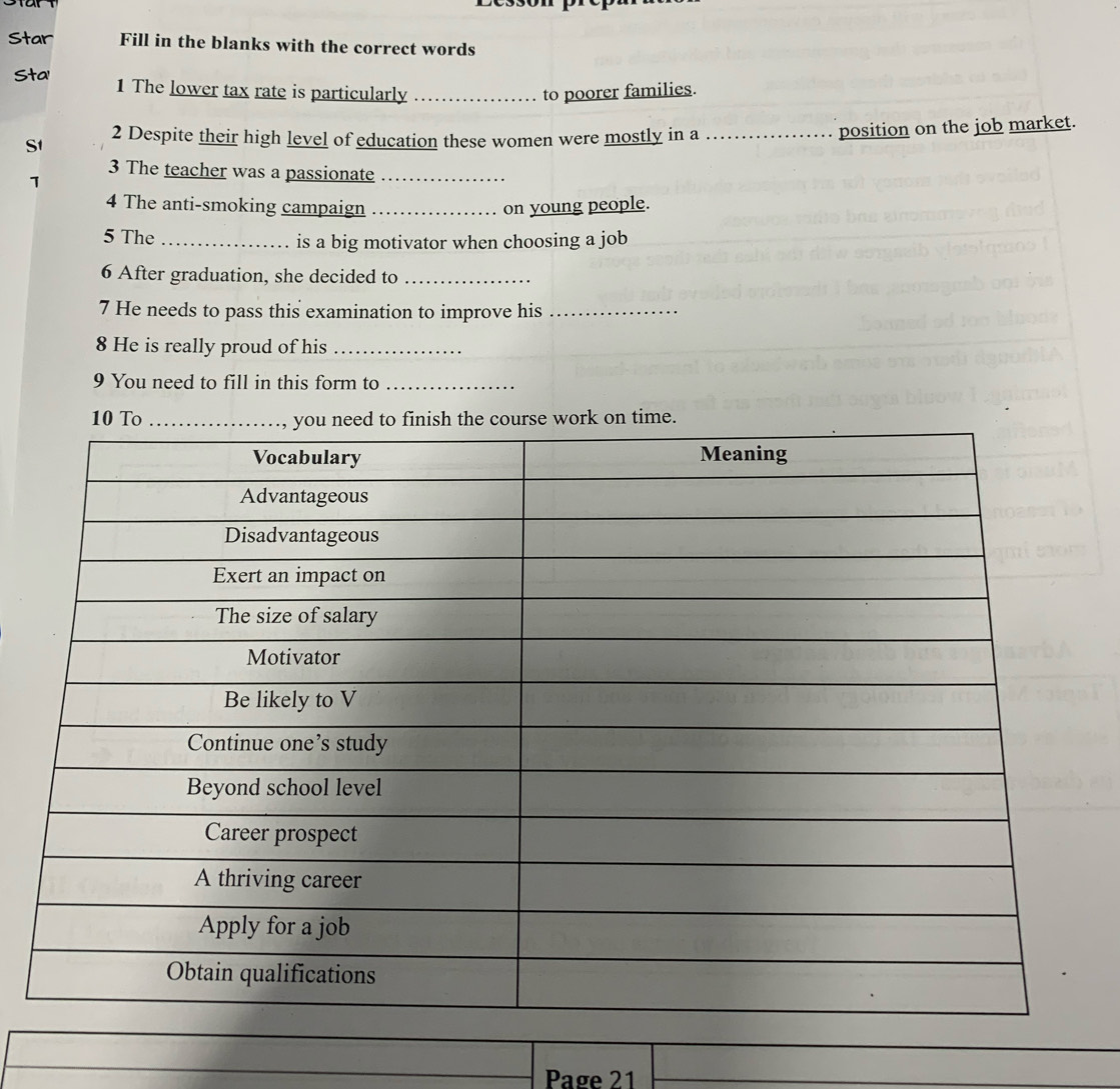 Giải quyết:Star Fill in the blanks with the correct words Sta 1 The ...