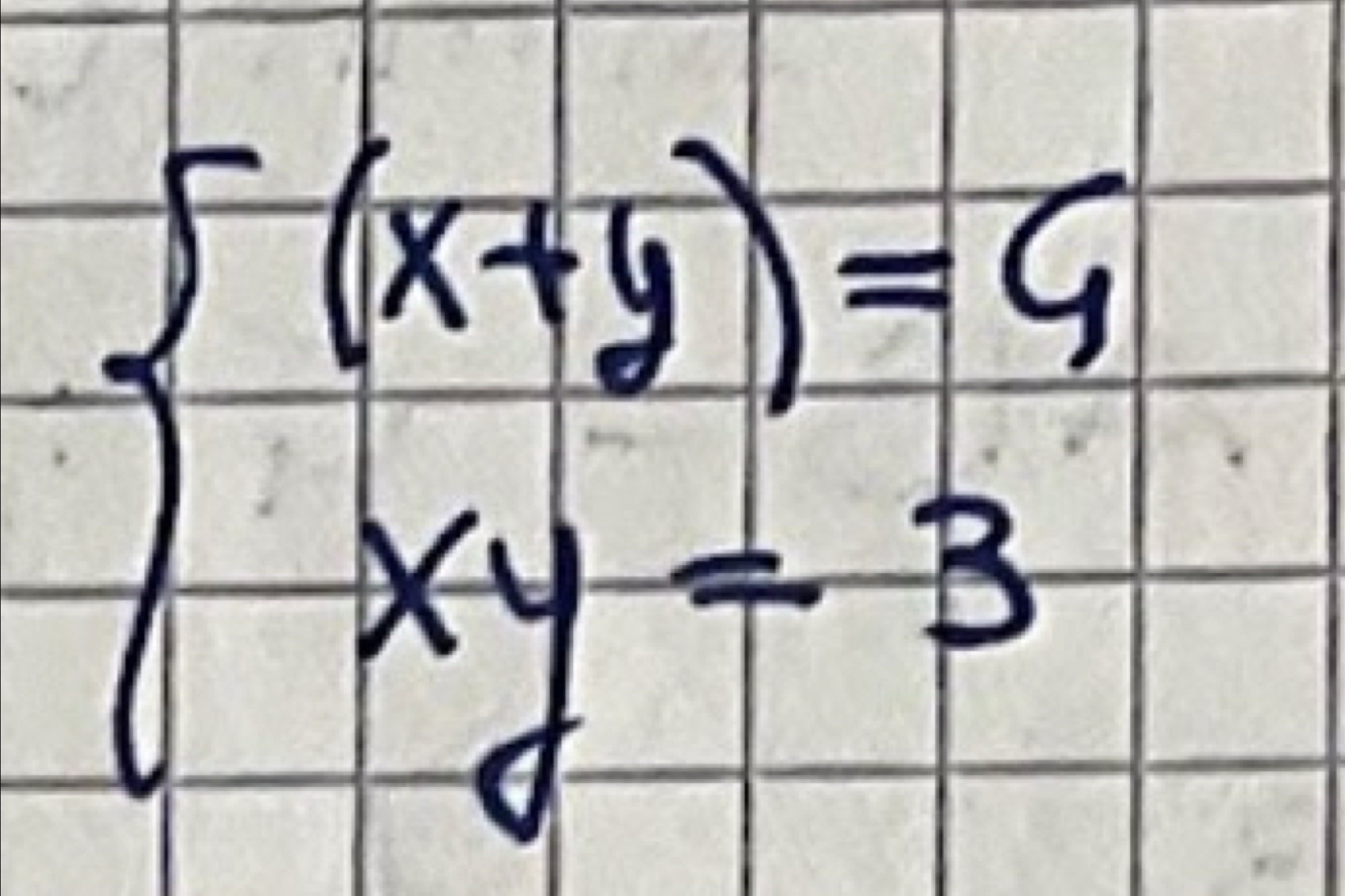 Risolto:beginarrayl (x+y)=4 xy=3endarray. frac 1(a^(1)^2^2)