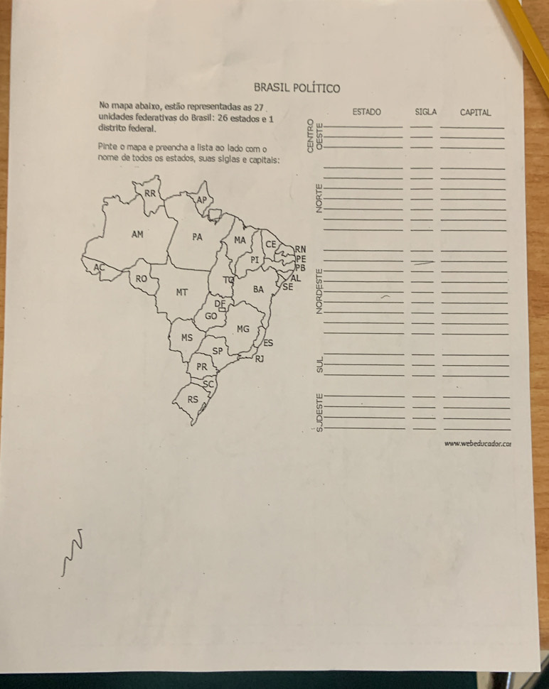 Solved: BRASIL POLÍTICO No mapa abaixo, estão representadas as 27 ...