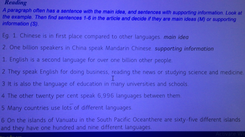 Giải quyết:Reading A paragraph often has a sentence with the main idea ...