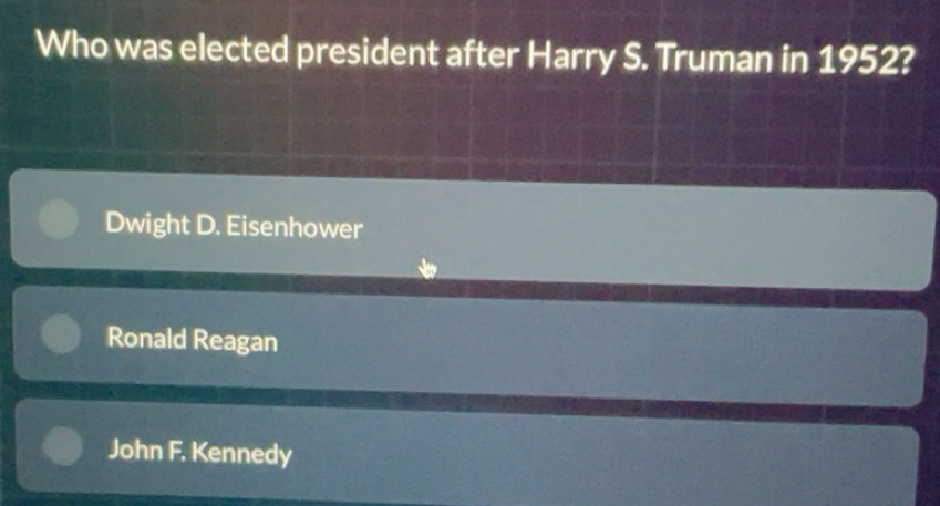 Gelöst:Who was elected president after Harry S. Truman in 1952? Dwight ...